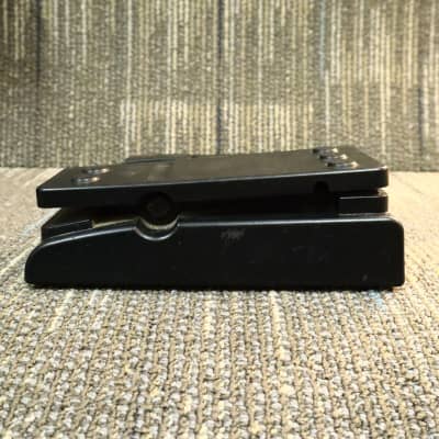 Korg AX1B Toneworks AX1B Bass Multi-Effects Guitar Effect | Reverb