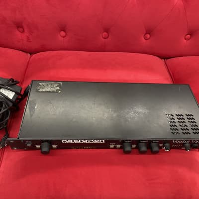 Rocktron Witchdoctor Voodu Valve: Tube driven DSP Preamp and | Reverb