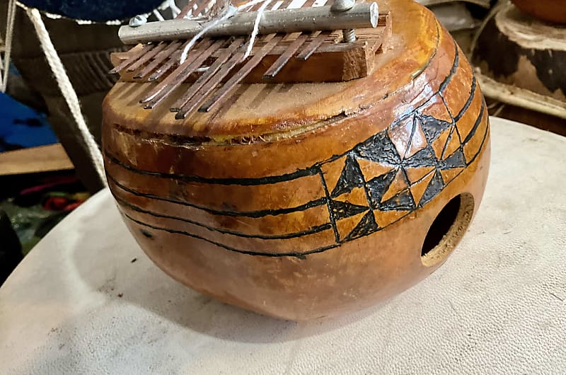 Handmade 11 Tine African Gourd Kalimba | Reverb