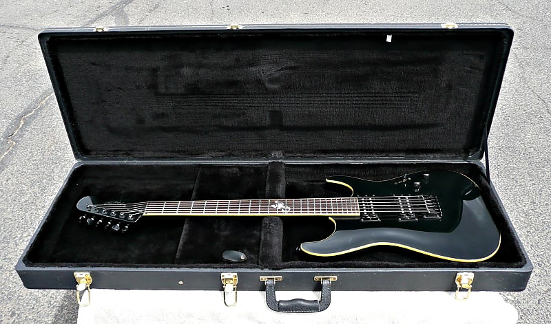 Fender Showmaster Scorpion Electric Guitar with Hardshell | Reverb