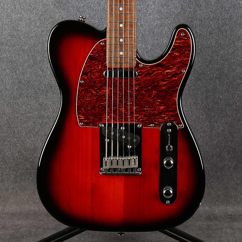 Squier Standard Telecaster - Sunburst - 2nd Hand | Reverb