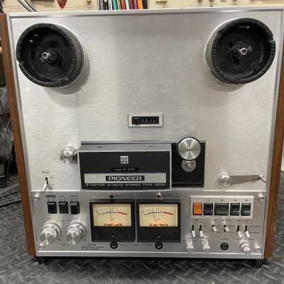 Pioneer RT-1020 stereo/4 channel reel to reel tape deck. | Reverb