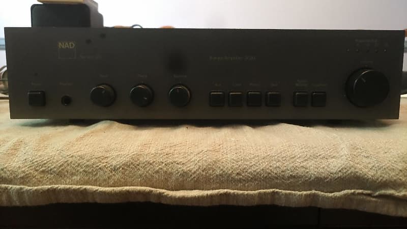 NAD 3020 Series 20 integrated amplifier in excellent | Reverb