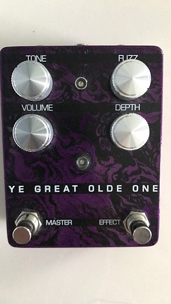 Dunwich Ye Great Olde One Fuzz (Slomatics custom Cthulhu, | Reverb