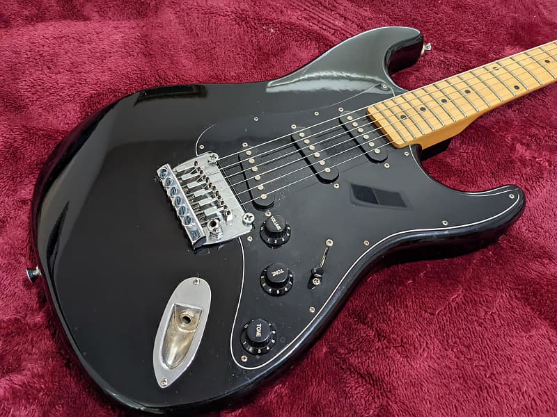 Lotus Strat copy 80s Black - 22 fret neck, fine tuner bridge | Reverb