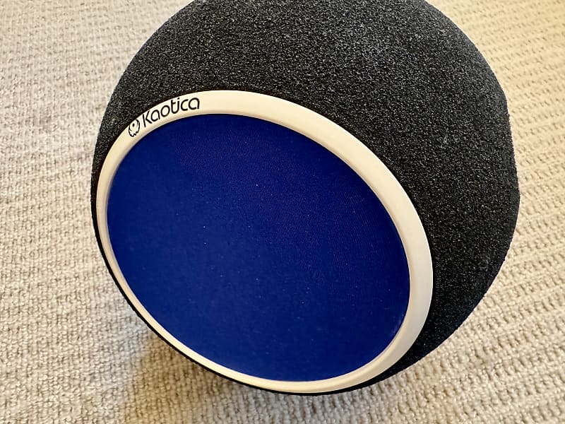 2017 Kaotica Eyeball - Acoustic Microphone Isolation | Reverb