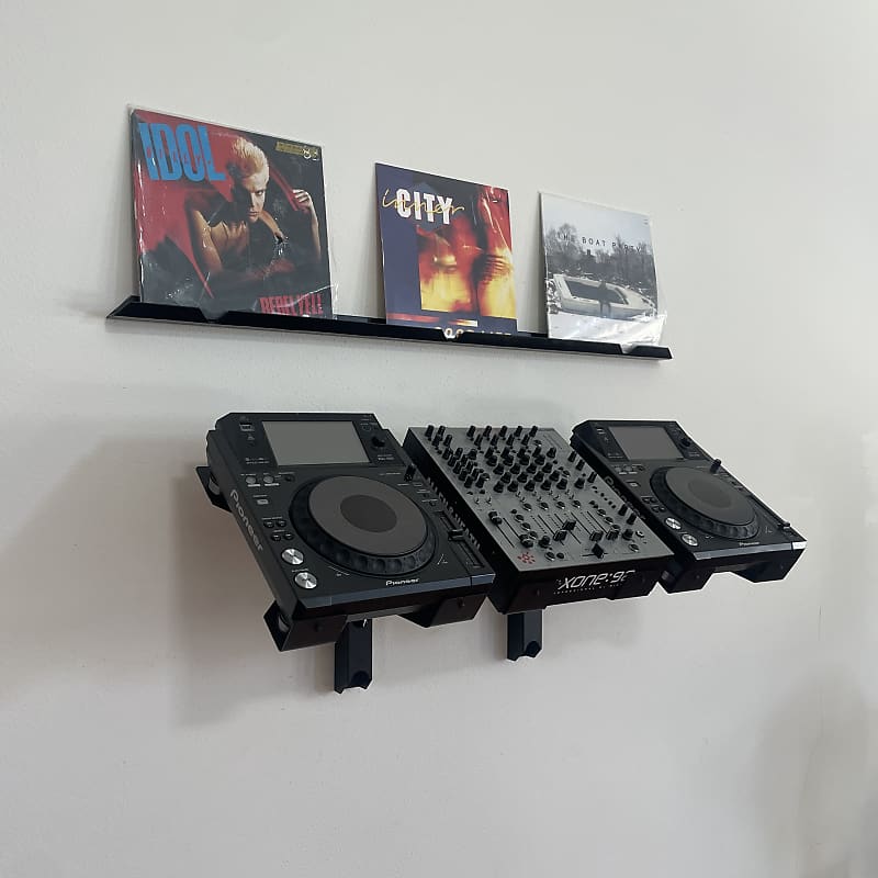 Floating All-In-One DJ Workstation | Reverb