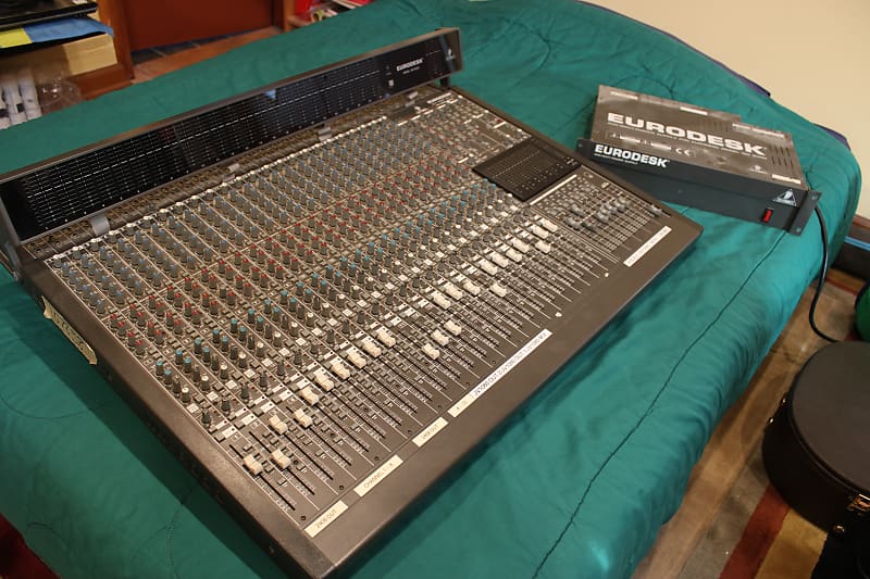 Behringer MX8000 Mixing Board | Reverb
