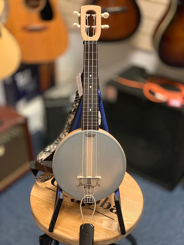 Magic Fluke Firefly M90M Concert Ukulele Banjo | Reverb UK