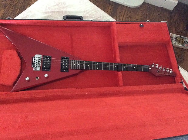 Vintage 1985 Kramer 400ST Flying V. Crimson Red | Reverb