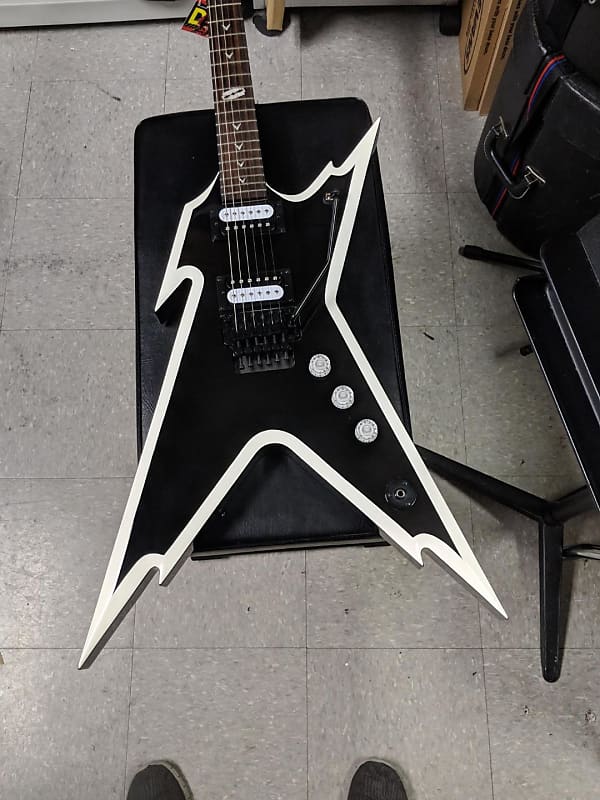 Dean Razorback Dimebag Floyd Black with White Trim | Reverb