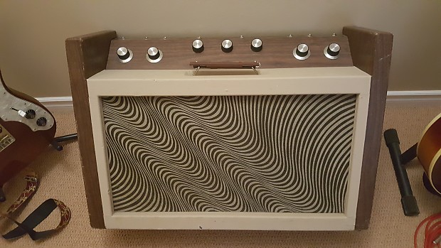 Valco Airliner Amplifier 1966 Two Tone | Reverb UK