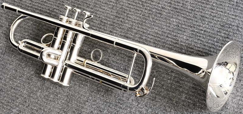 Yamaha YTR-8335R Silver Xeno Bb Trumpet with Reversed Lead | Reverb