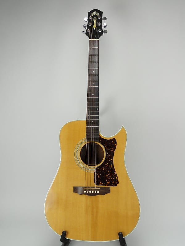Guild D-40 C 1990 - Mahogany body and spruce top | Reverb