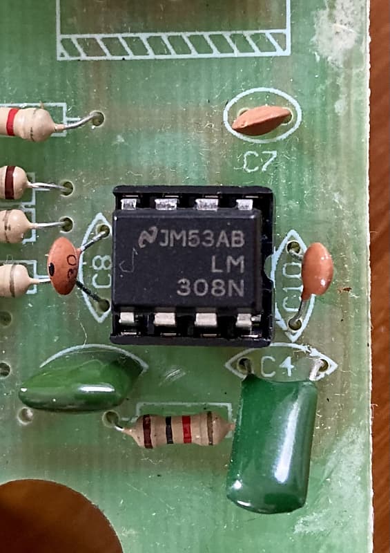 ProCo USA Rat 2 Distortion w/ Keeley 3-Way Mod + LM308 chip ProCo USA Rat 2 Distortion w/ Keeley 3-Way Mod + LM308 chip