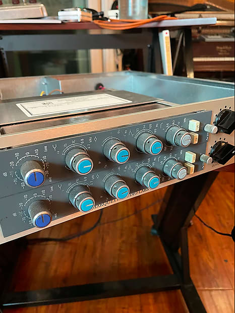 Neve 33114 Racked Discrete Pair w/ DI. Fully teched and in | Reverb