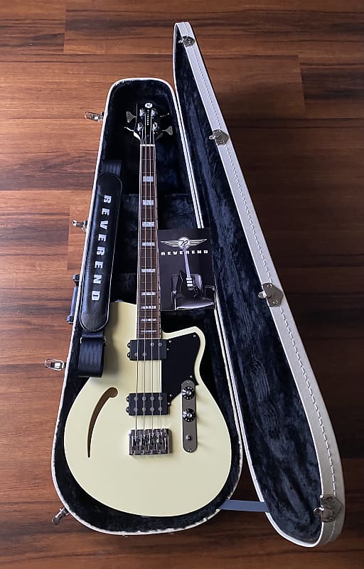 Like new! Vintage White Reverend Dub King Short scale Bass w/ | Reverb