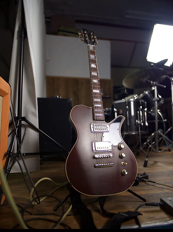 First Act Custom Shop Sheena Custom | Reverb