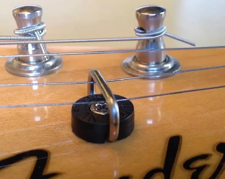 Genuine Dynaguide String Tree/String Guide, Black | Reverb