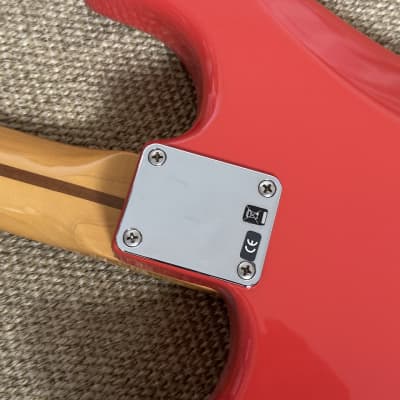 Fender Stratocaster 2006 - Fiesta Red - MIM | Reverb
