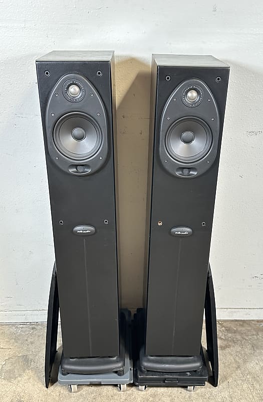 Polk RT1000P Tower Powered Speaker Pair | Reverb