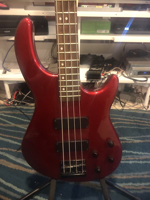 *Video! Dean Beginner Bass Guitar Candy Apple Red | Reverb UK
