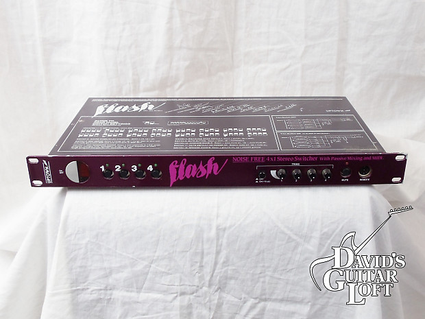 Uptown Flash Rack Midi Switcher | Reverb
