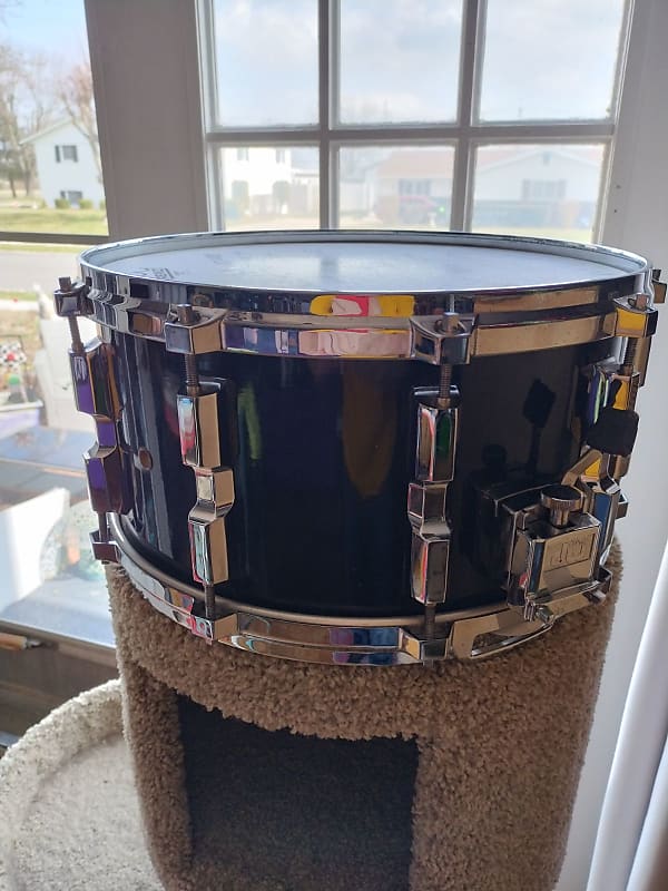 Solid Custom snare drum Mid 80's - Black Laquer | Reverb
