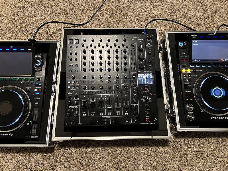 Pioneer Cdj 3000 pair and DJM-V10 with cases | Reverb