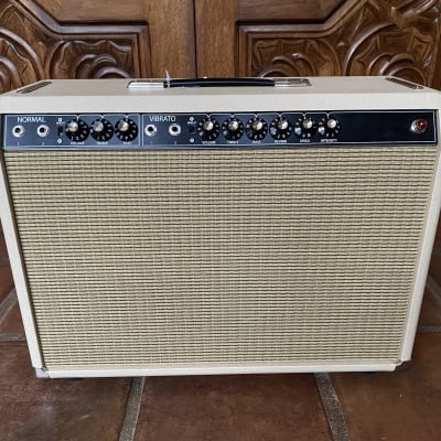 Fender '64 Custom Deluxe Reverb-Amp 2-Channel 20-Watt 1x12" | Reverb