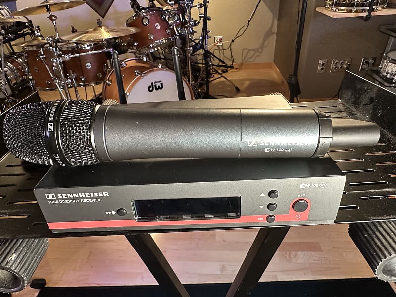 Sennheiser True Diversity EW100 G3 With Wireless Hand Held | Reverb