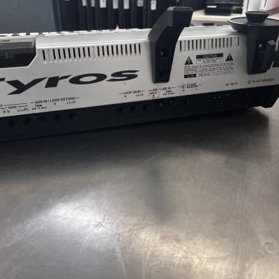 Yamaha Tyros 1 Keyboard Synth Workstation | Reverb