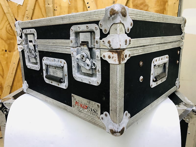 PhillyCase Custom Built 10 Space Mixing Console Road Case | Reverb