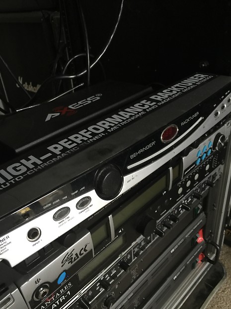 Behringer High-performance Rack Mount Guitar Tuner with | Reverb