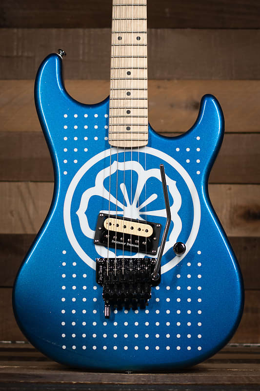 Kramer Baretta, Custom Graphics, 'White Lotus', White Lotus | Reverb