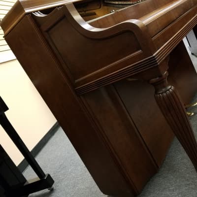 Steinway Model "40" Console 42" Upright Piano in Walnut Mfg | Reverb