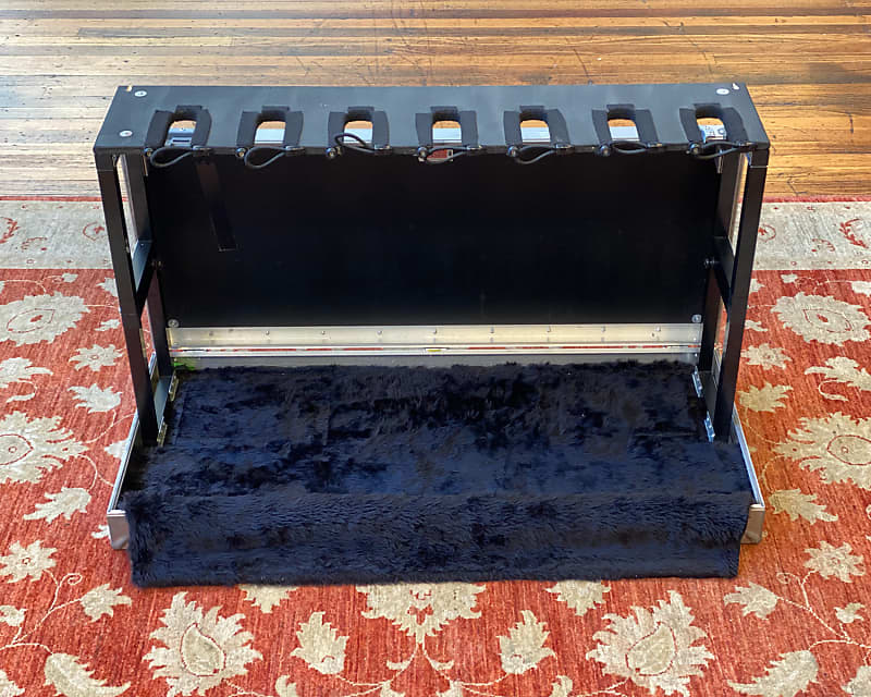NAUT Cases Portable 7-Space Guitar Rack Case | Reverb