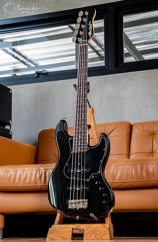 Alleva Coppolo LG5 Bass Standard Black in Black Finish | Reverb