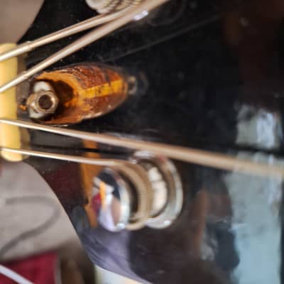 Guild JS II Medium Scale Fretless Bass | Reverb