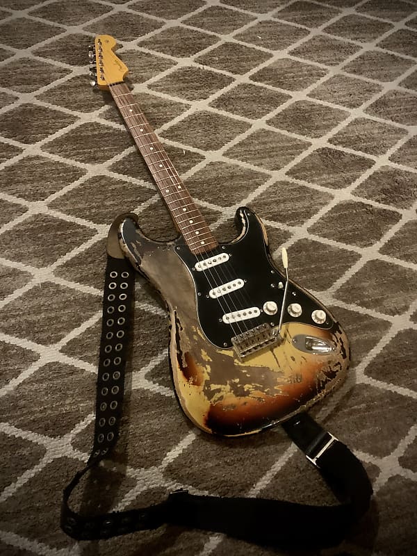 Partscaster Stratocaster 2019 Heavy relic nitro sunburst | Reverb