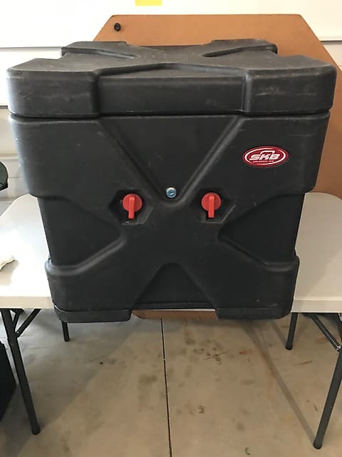 SKB SKB GIG RIG ROTO MIXER RACK SLANT TOP/6 SPACE - Black | Reverb