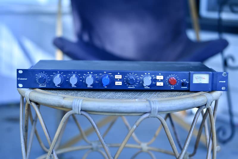 Alctron CP540 V1 Stereo Linkable Mono Compressor and Limiter | Reverb