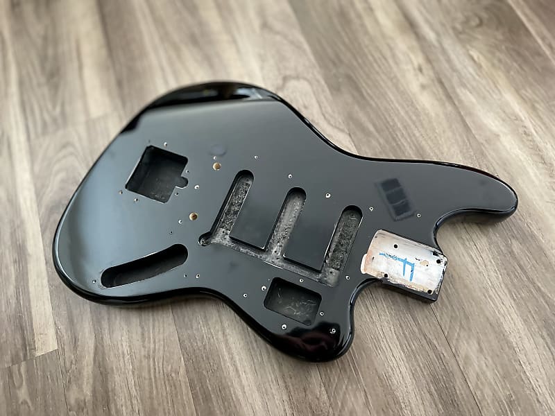 Squier Bass VI Body Black 2020 - Black | Reverb