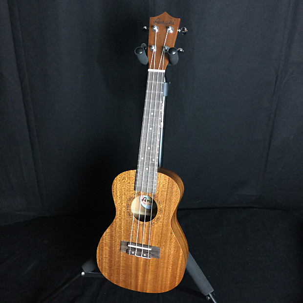 Amahi UK210 Ukulele | Reverb