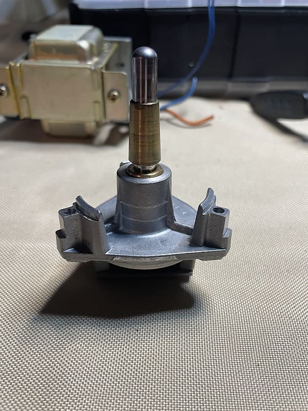 Technics SL1200 mk2 spindle | Reverb