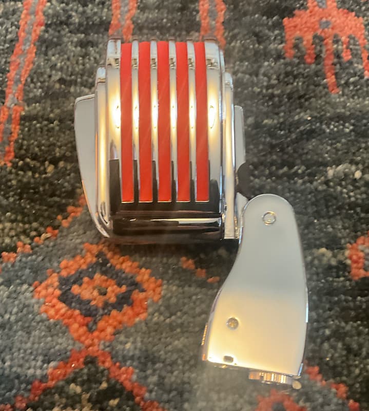 Heil Sound The Fin Dynamic Chrome Vocal Microphone (Red LEDs) | Reverb