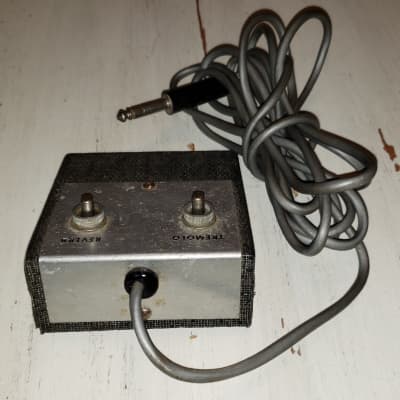 Silvertone Reverb Tremolo Footswitch Vintage | Reverb