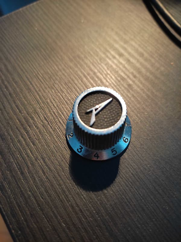 4 Peavey T Series metal knobs (T-60, T-40, T-15 etc) | Reverb UK