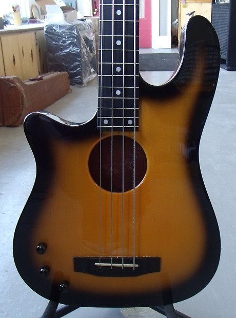 Carvin AC40 Left Handed Fretless | Reverb