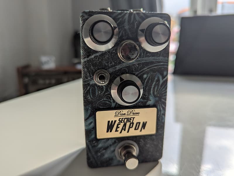 DanDrive Secret Weapon 2012-present - Blue | Reverb